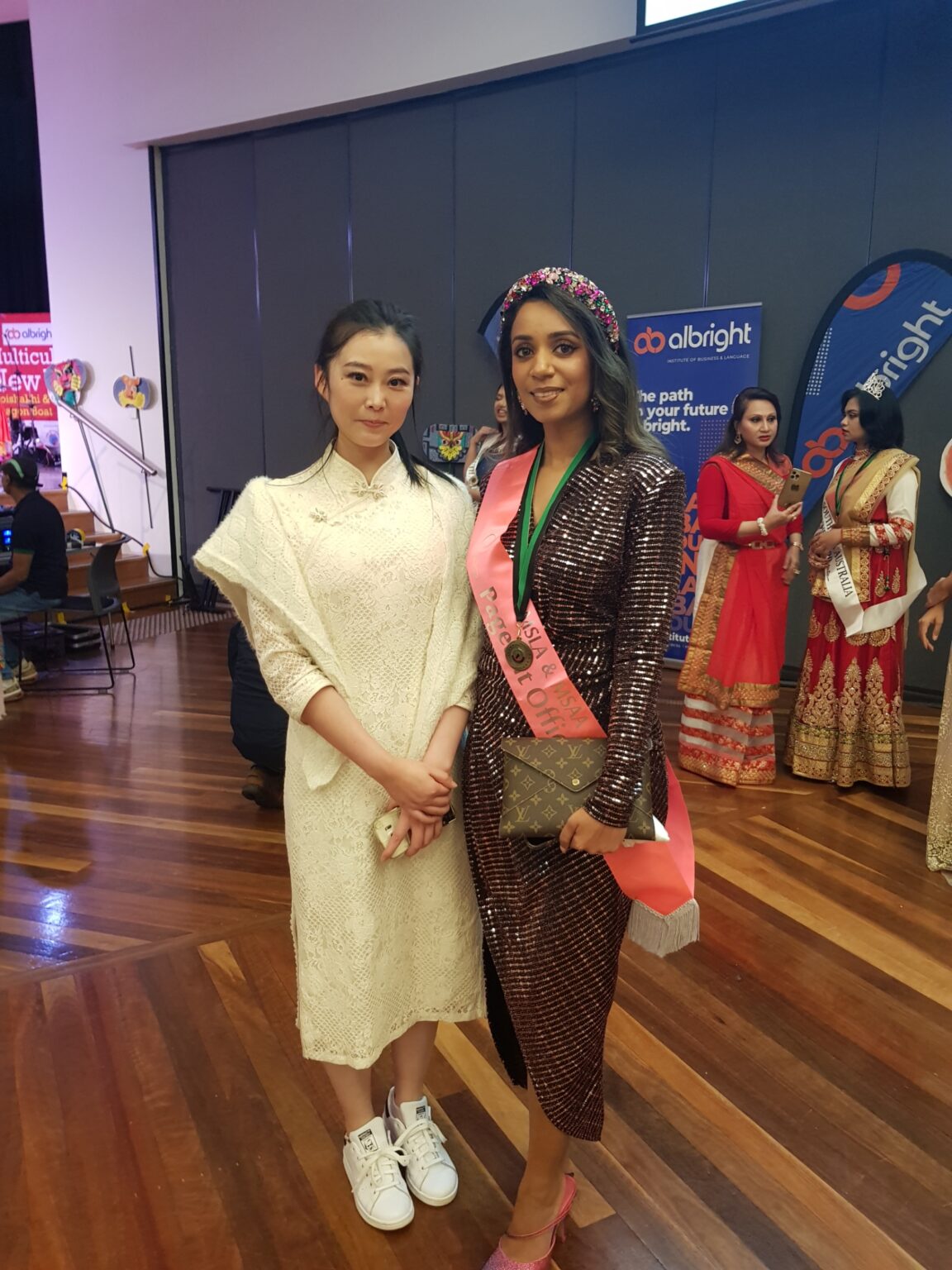 Activities and services-Performances - Cross Encounters